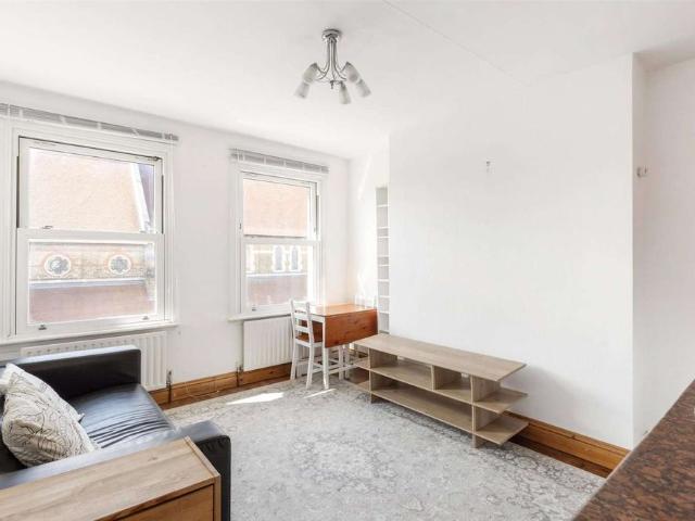 A charming two bedroom apartment situated in the heart of Brook Green, offering over 500 sq ft of well presented living space available immediately