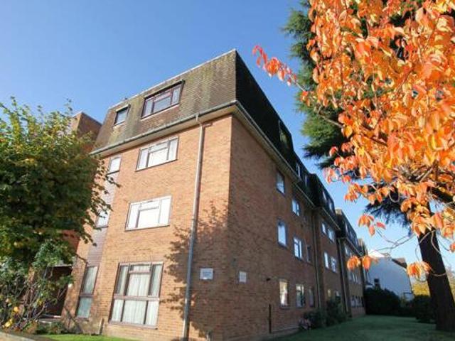 A Crescent Road, Beckenham, 1 Bedroom Retirement