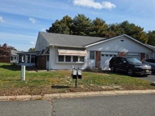 A Crockett Ln, Manchester Township, Condo For Sale