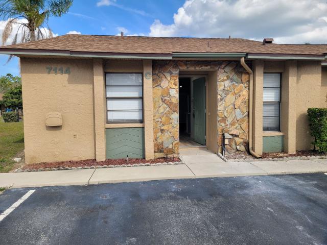 A delightful 2/2 Villa located in Spring Hill Florida