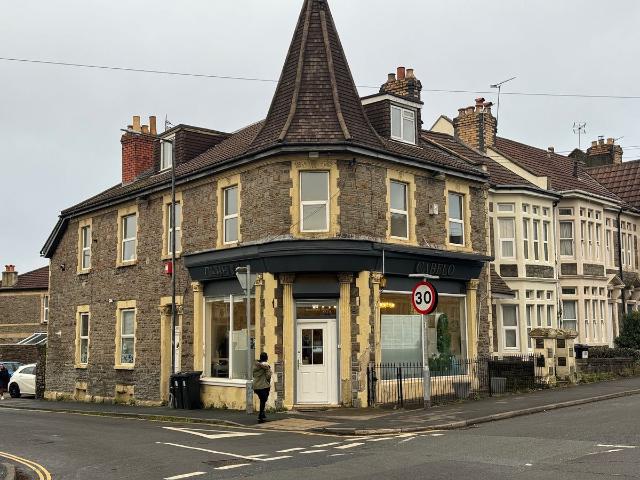 A Downend Road, Downend, Bristol BS16, 4 bed maisonette to rent, £1,900 pcm | PrimeLocation