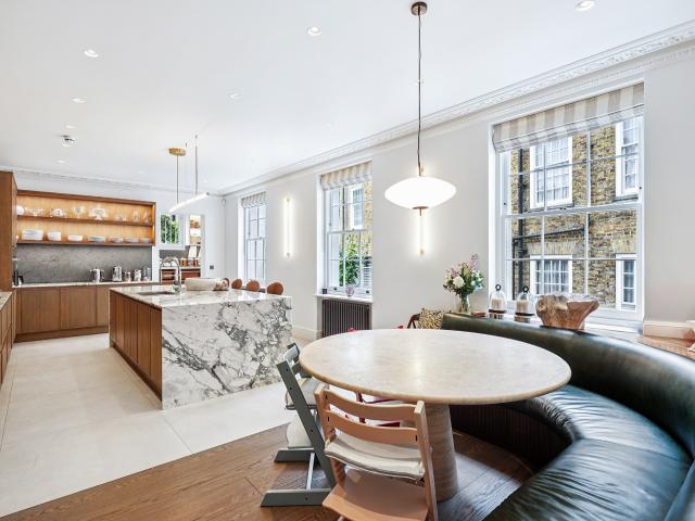 A Eight Bedroom House with Two Private Terraces on Wilton Crescent