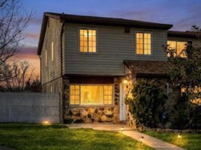 A Fuller Ct, Staten Island, Home For Sale