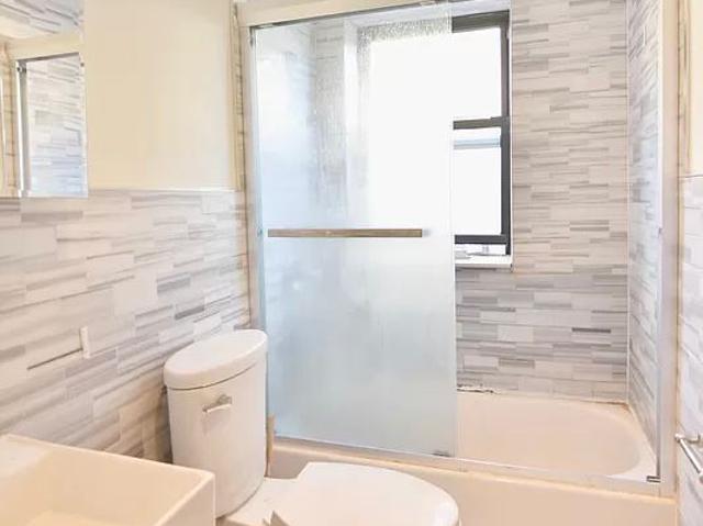 A furnished room in a 3 bedroom, 1 bathroom
