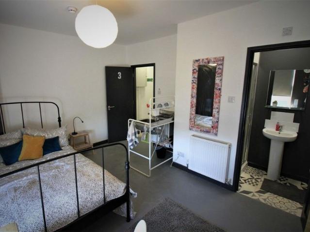 A Far Gosford Street, Coventry CV1, 1 bed terraced house to rent, £530 pcm | PrimeLocation