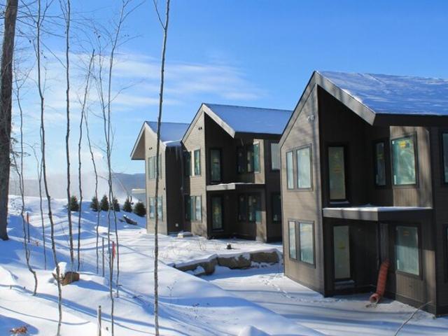 A Firelight Ln, Lincoln, Condo For Sale