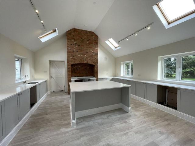 A five bedroom spacious detached property situated within the village of Church Fenton