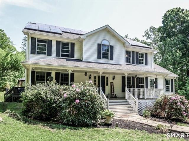 a Flax Hill Rd, Brookfield, Home For Sale