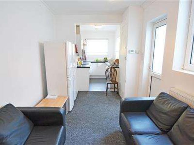 A Good House Share in Brighton Room 3