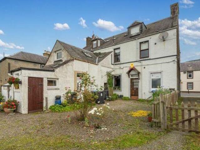 A High Street, Innerleithen, 2 Bedroom Flat