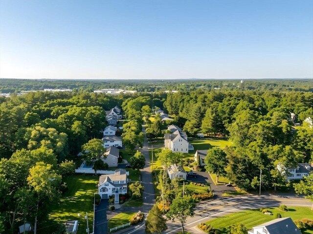 A Highland Way, Burlington, Home For Sale
