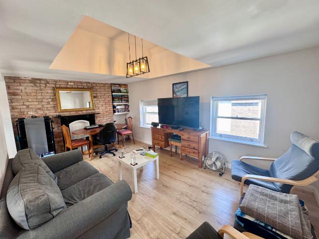 A Hounds Gate, Nottingham NG1, 2 bed flat to rent, £1,100 pcm | PrimeLocation