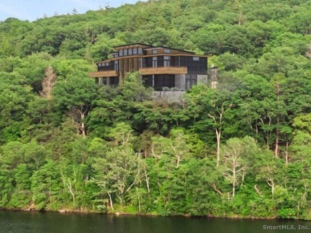 A June Rd, Washington, Home For Sale