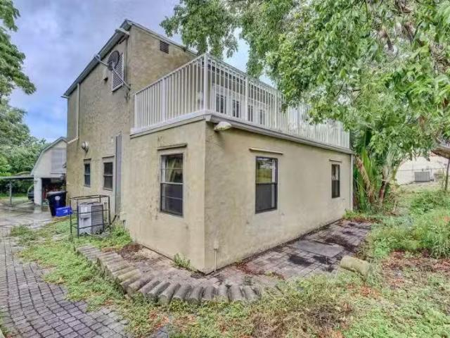 A, Lake Worth, FL 33460
