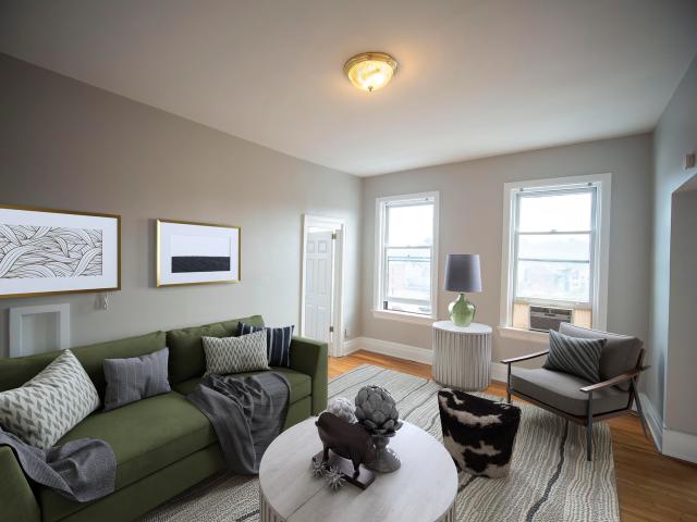 À L'aise 1 Bedroom Apartment for Rent at 2713 Erie Ave, Cincinnati, OH 45208 Hyde Park
