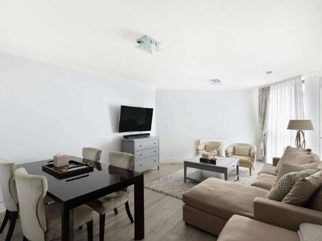 A large, one bedroom flat in a smart portered block well located for Kensington Olympia, Hammersmith and Kensington High Street
