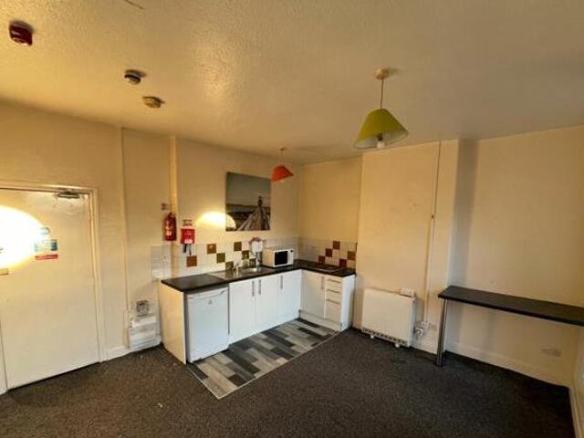 A Lee Lane, Horwich, House Share For