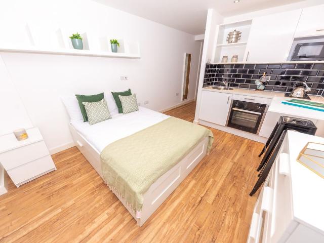 A Liverpool One, 1 David Lewis St Liverpool L1, 1 bed flat to rent, £758 pcm | PrimeLocation