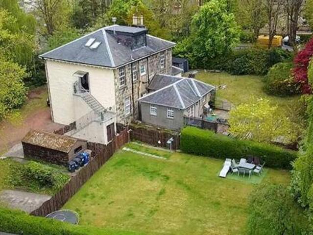 A Low Road, Castlehead, 4 Bedroom Duplex