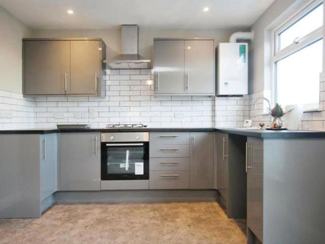 A lovely three bedroom flat located within the heart of St Andrews on a quiet tree lined cul de sac