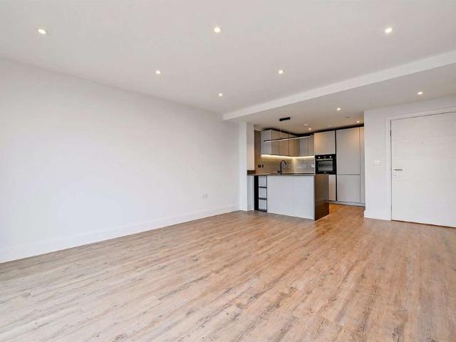 A penthouse apartment with a spacious south facing private terrace