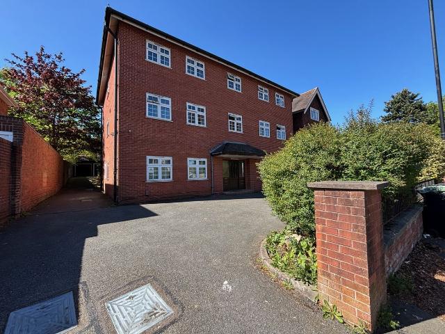 A Portland Road, Birmingham B16, 1 bed flat to rent, £800 pcm | PrimeLocation