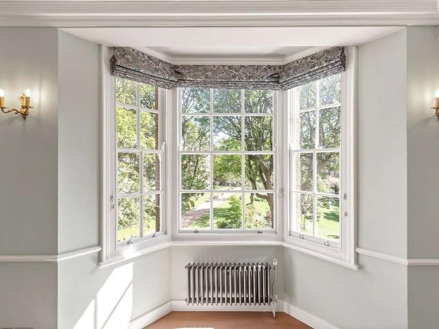 A rare opportunity to rent a garden facing four bedroom apartment in Coleherne Court