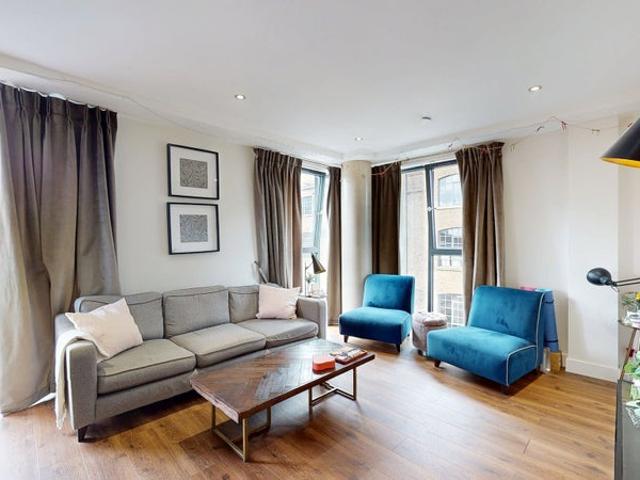 A Refurbished Flat in Whitechapel Book a Viewing