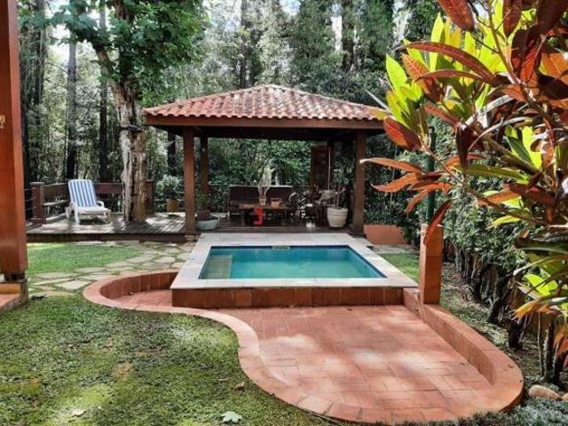A residência mais charmosa e impecável do Pinus Park!