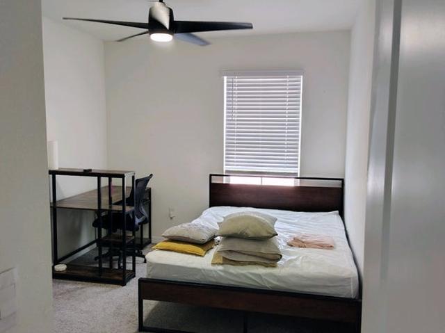 A room for rent