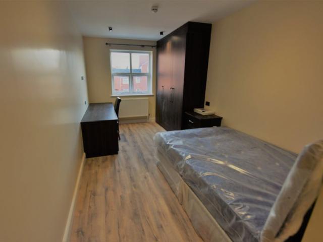 A room for rent in 1 bedroom House Share in Flat 1 HS, Leeds