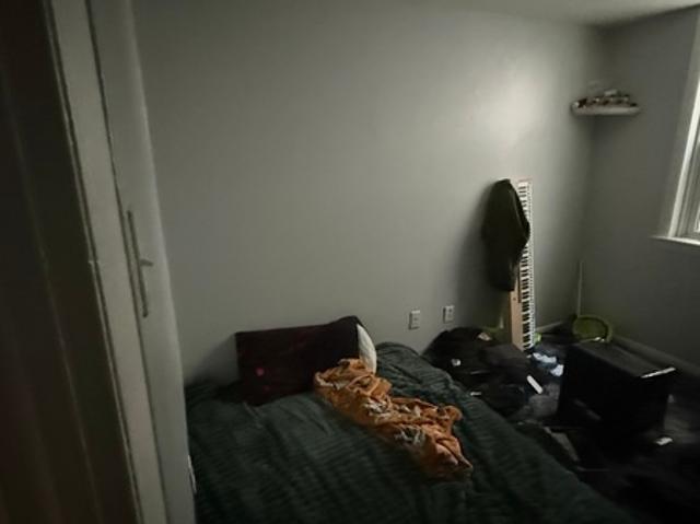 A room in center philly