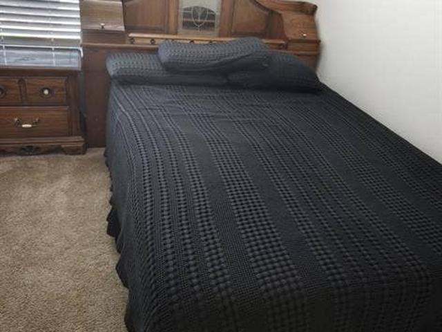A room in a two bedroom apartment