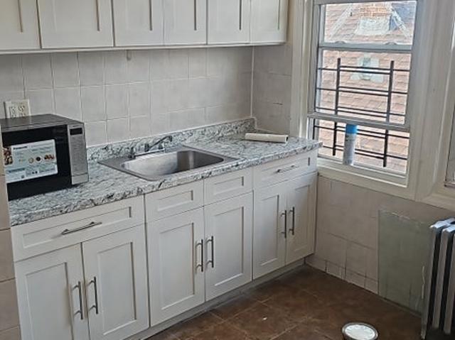 A room in share apartment to Rent on 2floor