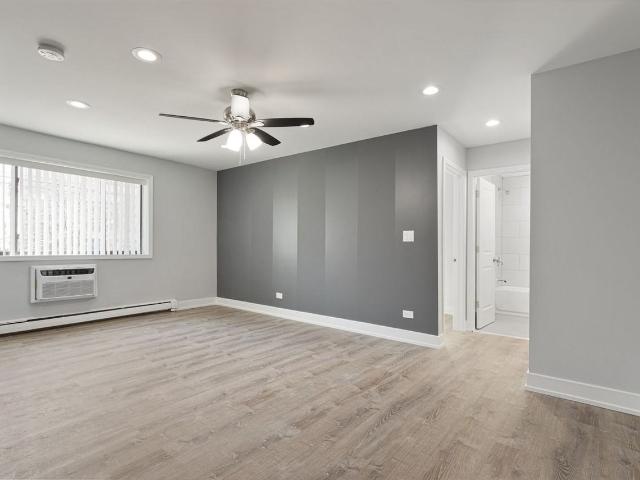 A Stone Beauty in Edgewater! Studio Apartment for Rent at 6201 N Kenmore Ave, Chicago, IL 60660 Edgewater