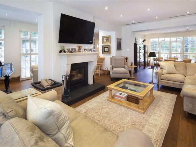 A stunning home and gardens in this enviable location