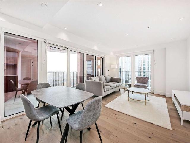 A stunning two bedroom apartment in the brand new Keybridge development