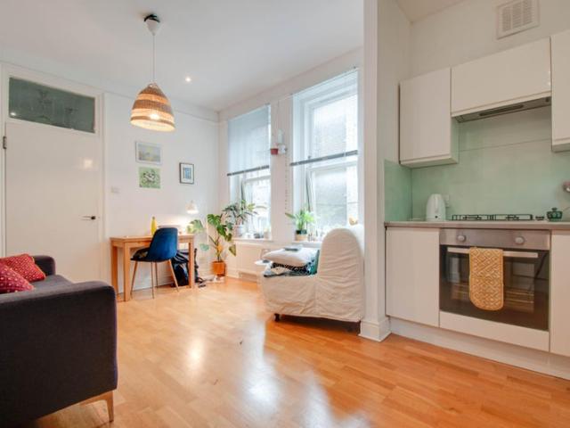 A stunning 3 bedroom flat in Tufnell Park N19