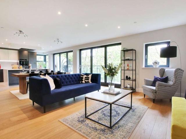 A stylishly presented apartment offering contemporary living and finished to the highest standard throughout