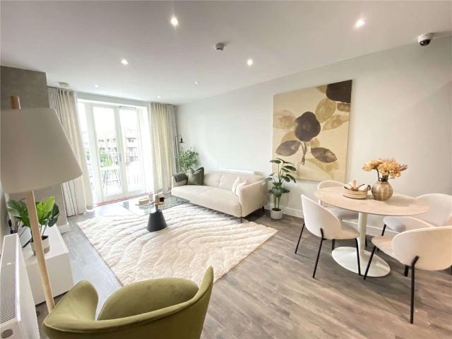 A superbly presented apartment in a striking contemporary development