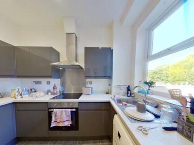 A Shakespeare Street, Nottingham, 4 Bedroom Flat