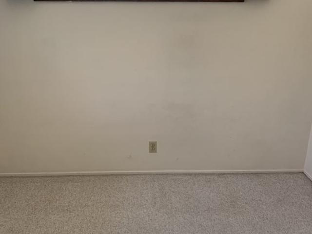 A small room for Rent
