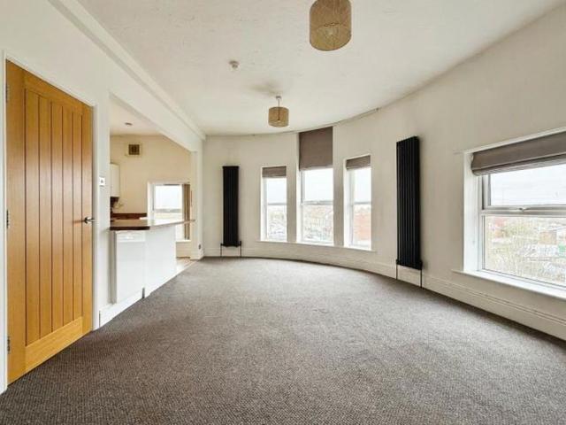 A spacious and bright two bedroom flat in Imperial Chambers, close to local amenities and transport links. Features an open plan living area, modern kitchen, and stylish bathroom. Available now, enquire today!