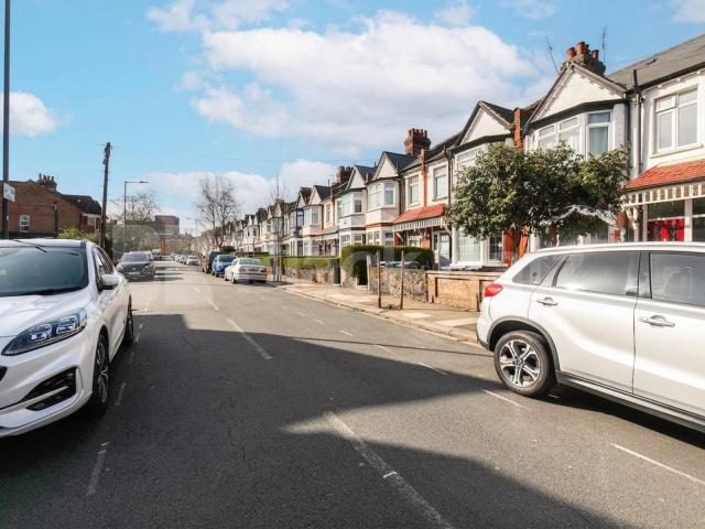 A spacious and fully renovated five bedroom home located on Lancaster Road, NW10, ideally suited for professional sharers or a growing family