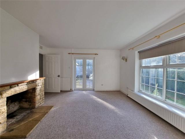 A spacious and rural three bedroom bungalow set amongst the rolling hills of Salisbury Plain