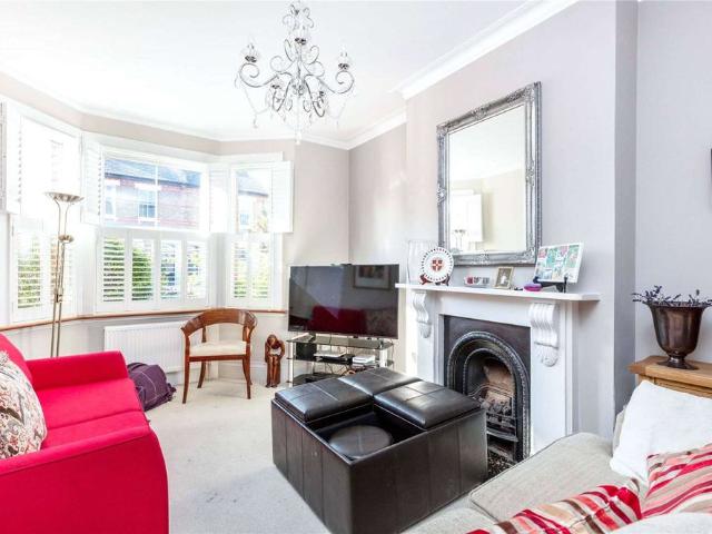 A spacious four bedroom family home with garden