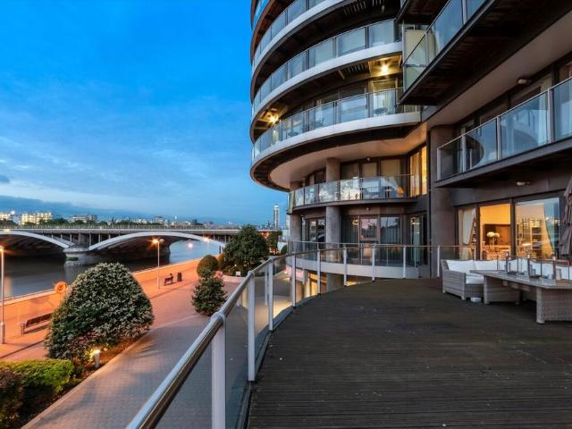 A spectacular two bedroom apartment with a rare private terrace located in the desirable Chelsea Bridge Wharf development SW11