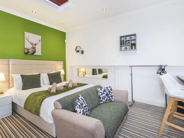 A Splendid Studio in Angel All Bills Included