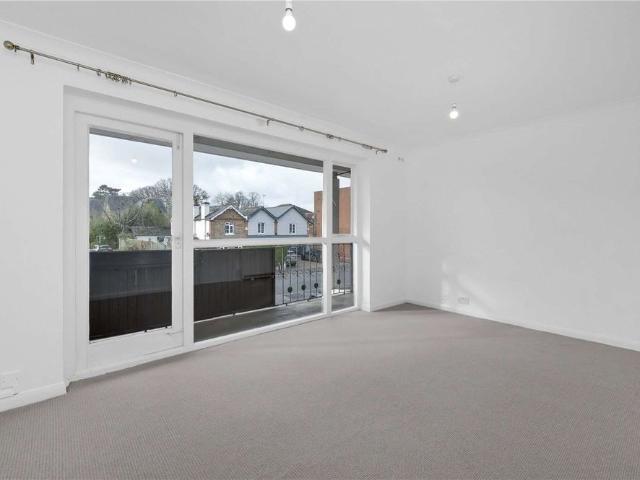 A split level maisonette situated above commercial premises convenient for Sunningdale shops and station
