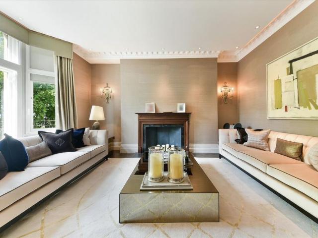 A three bedroom apartment close to Regent's Park